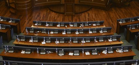 Zyrtare Ja deputetët e Kuvendit të Kosovës Gazeta Mejdani