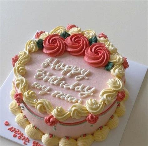 Pin By Teresa Dowty On Vintage Cake Designs Cute Birthday Cakes