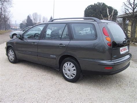 Imcdb Org Fiat Marea Weekend Jtd Sx In Il Nostro