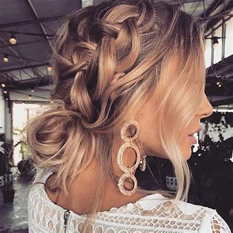 10 peinados para lucir aretes que te encantarán en 2019 Mujer de 10