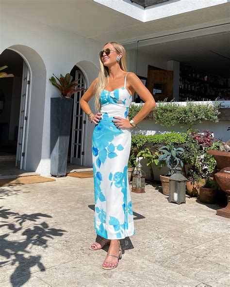 Vestido longo para baixinhas como usar dicas fotos e vídeos incríveis