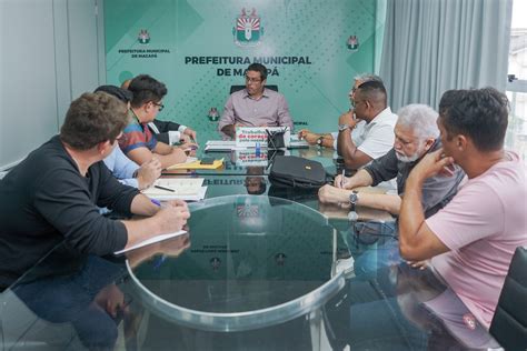 Prefeito Dr Furlan reúne Liga das Escolas de Samba sobre Carnaval