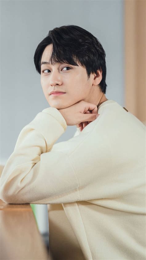 Kim Bum Akan Main Film Produksi Garut Bareng Maudy Ayunda Tertarik