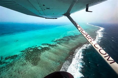 Flying Over The Great Blue Hole In Belize How To Do It
