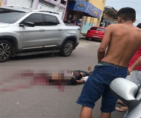 Notícias IMAGENS FORTES Pistoleiros arrastam homem pelos cabelos
