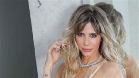 Guillermina Valdés súper sensual entre la admiración a Tinelli y el