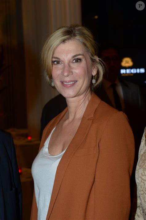 Photo Michèle Laroque Les stars présentes pour célèbrer l ouverture