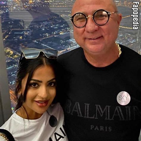 Aneeqa Farid Nude OnlyFans Leaks Photo 3174182 Fapopedia