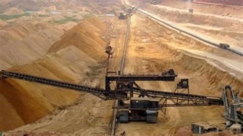 Algérie les Chinois écartés de lexploitation dun gisement géant de