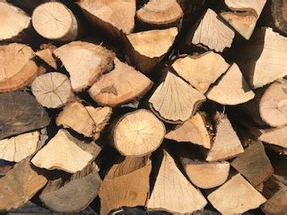 Bois de chauffage vrac Qualité G1 Mélange Chêne hêtre charme 50cm