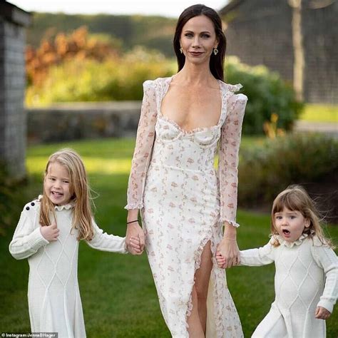 Jenna Bush Hager Shares More Photos Of Barbara S Wedding Celebration