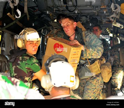 Examen medico militar fotografías e imágenes de alta resolución Alamy