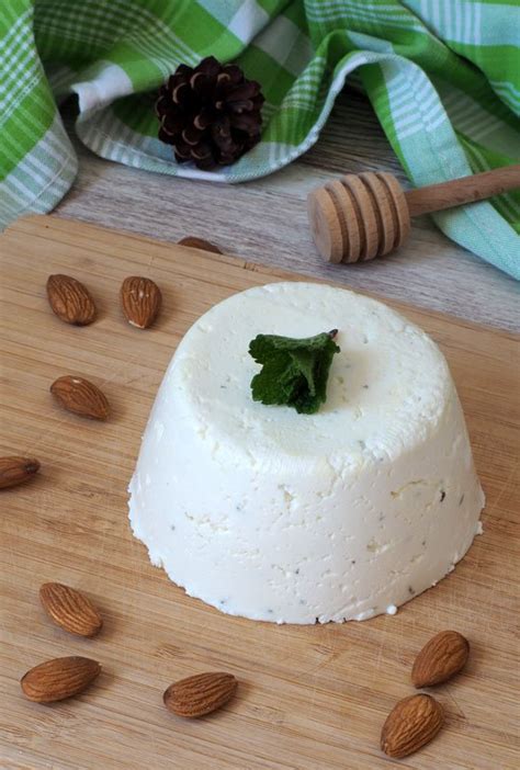 Cómo hacer Queso Fresco Casero con sólo 3 Ingredientes