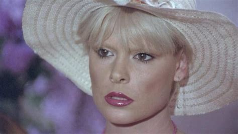 Secrets Of A French Maid 1980 Trakt