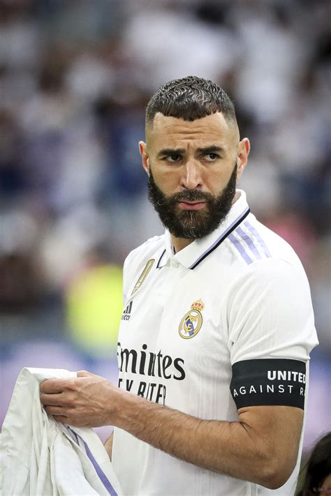 Photo Karim Benzema joue son dernier match au Real Madrid face à l