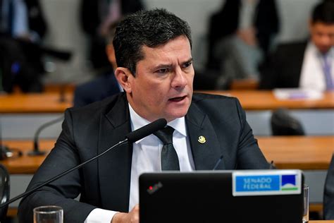 Julgamento que pode cassar mandato de Sergio Moro é retomado mais uma