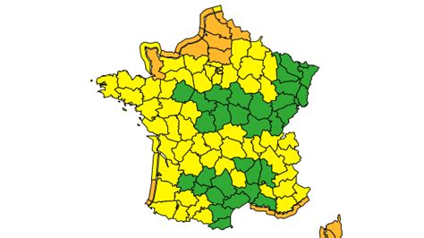 Temp Te Ciaran La Vigilance Rouge Lev E Alors Que La D Pression Se