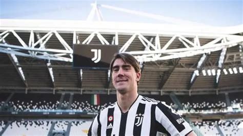 Liga Italia Ternyata Ini Alasan Dusan Vlahovic Pilih Nomor Punggung 7