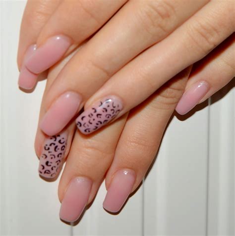 Schlichtes Nageldesign Bilder Naildesign Galerie Nagelstudio