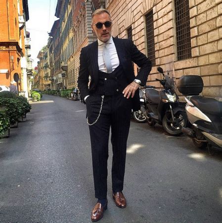 9 Lecciones De Estilo Del Millonario Italiano De WhatsApp