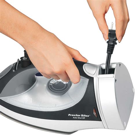 Hamilton Beach Nonstick Iron With Retractable Cord 14210R