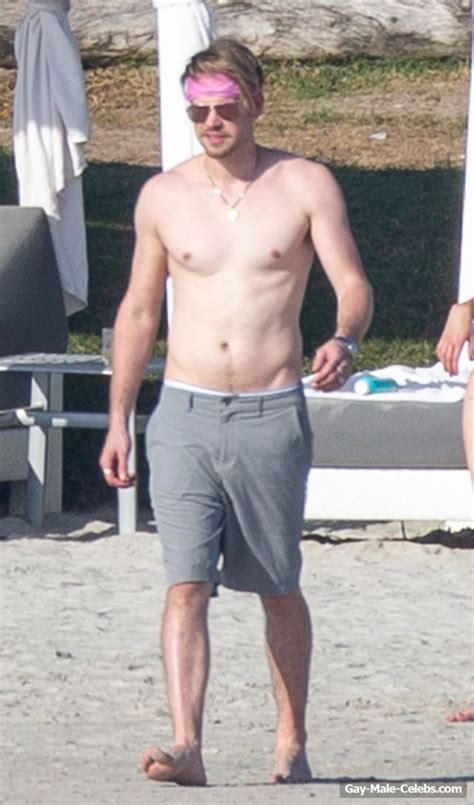Chord Overstreet Shirtless Sexy Beach Photos Gay Male Celebs
