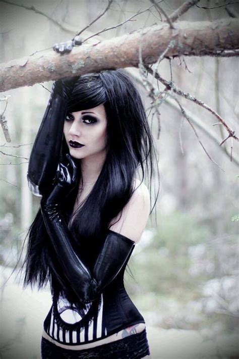 Pin By Angela Sorley On † Goth Punk Emo † Goth Beauty Gothic Beauty Goth