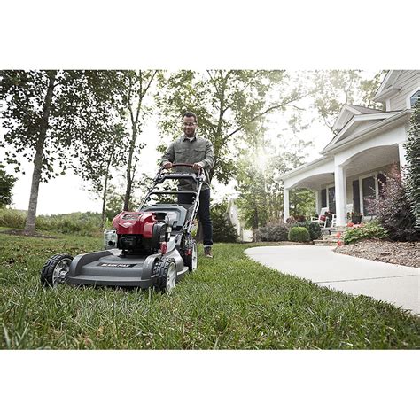 Black Max 21 Inch 150cc Self Propelled Gas Mower With Briggs Stratton
