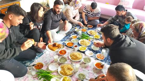 AİLECEK BABA OCAĞINDA TOPLANDIK BÜTÜN AİLE ÖĞLE YEMEĞİ KÖY EVİ YouTube