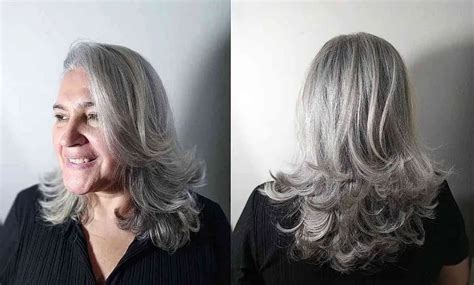 Coupe de cheveux mi long avec frange pour femme 50 ans Nos 5 idées