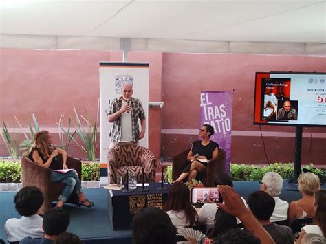 Extra As Es Un Libro Sobre Lo Diferente Guillermo Arriaga Cambio