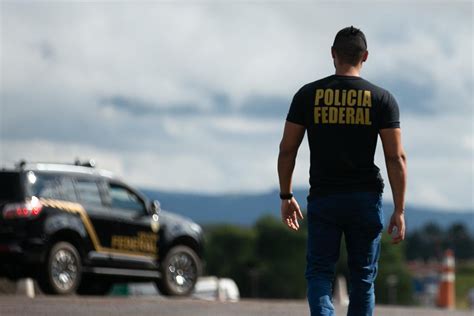 O Vespeiro Bolsonarista Em Que A Pf Come Ou A Mexer Metr Poles