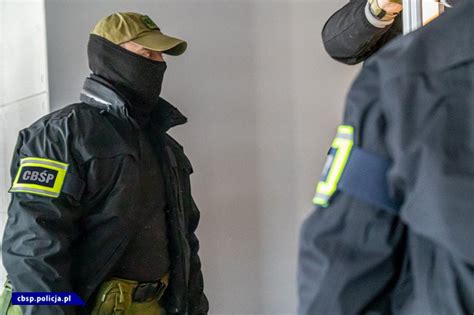 Jest akt oskarżenia przeciwko 11 osobom w śledztwie dotyczącym