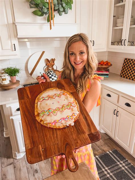 How To Make A Giant Homemade Easter Egg Pop Tart