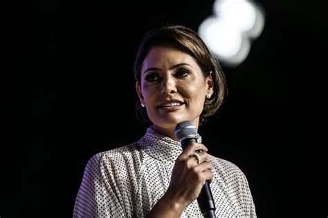 Quem é a filha de Michelle Bolsonaro que aos 20 anos vai receber R 13