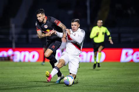 Atlético GO é derrotado pelo RB Bragantino fora de casa e permanece no