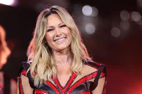 Helene Fischer Ihre Show kehrt zurück doch Fans achten nur auf Narbe