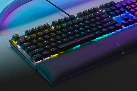 CORSAIR K60 RGB Pro SE Full Size Wired Mechanical Np Gov Lk