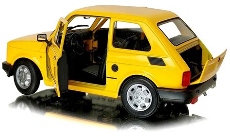 FIAT 126p MALUCH METALOWY MODEL POLSKI WELLY 1 21 10548655772