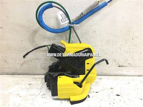 Chapa Puerta Trasera Izquierda Con Cierre Incorporado HYUNDAI ACCENT