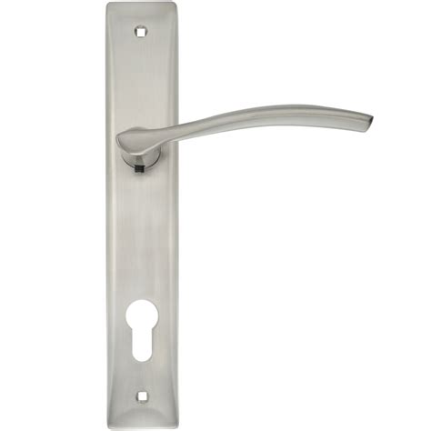 KLAMKA DRZWIOWA DŁUGI SZYLD SATYNA 72 90 mm WKŁAD Klamka drzwiowa PB