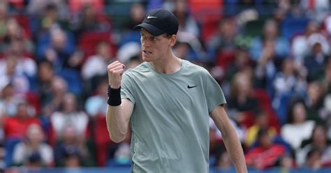 Jannik Sinner Daniil Medvedev Ai Quarti Di Finale Dello Shanghai