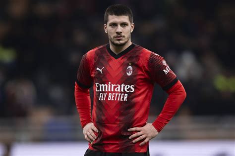 Jović złapał świetną formę Milan rezygnuje z transferu napastnika