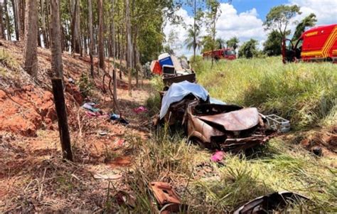 Identificado casal que morreu em acidente entre carro e caminhão na BR