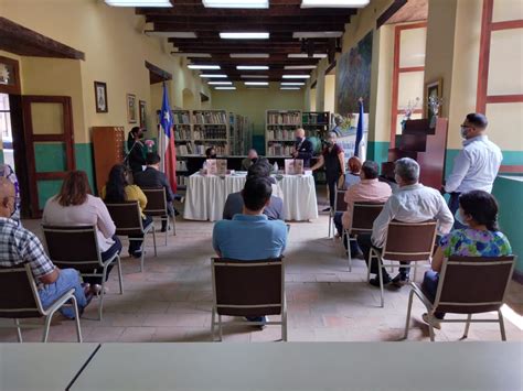 Nueva Donación de Libros a la Biblioteca Nacional de Honduras Chile