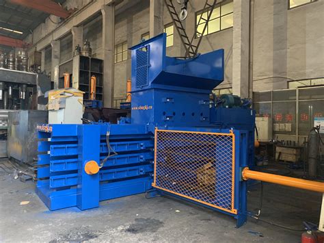Epa 125 Horizontal Automatic Waste Paper Plastic Compress Baler