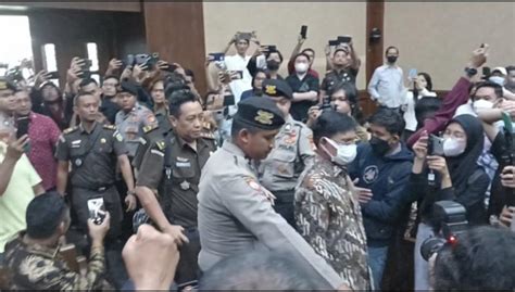 Johnny G Plate Minta Uang Bulanan Rp 500 Juta Klaim Buat Dana Operasional