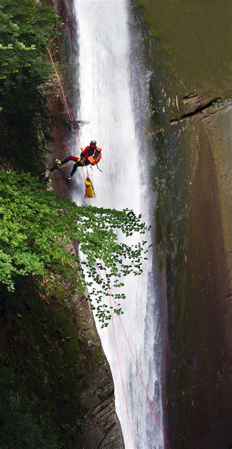 Randonnée Cascade Angon une magnifique chute deau à voir à Annecy
