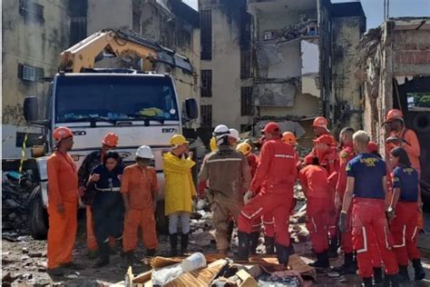 Desabamento sobe para 14 o número de mortos em prédio