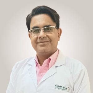 DR SAURABH K GUPTA Director HOD Plastic Reconstructive